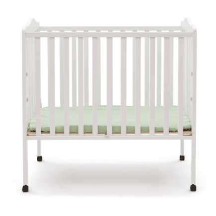 Delta Children Portable Mini Crib | Things That Fold